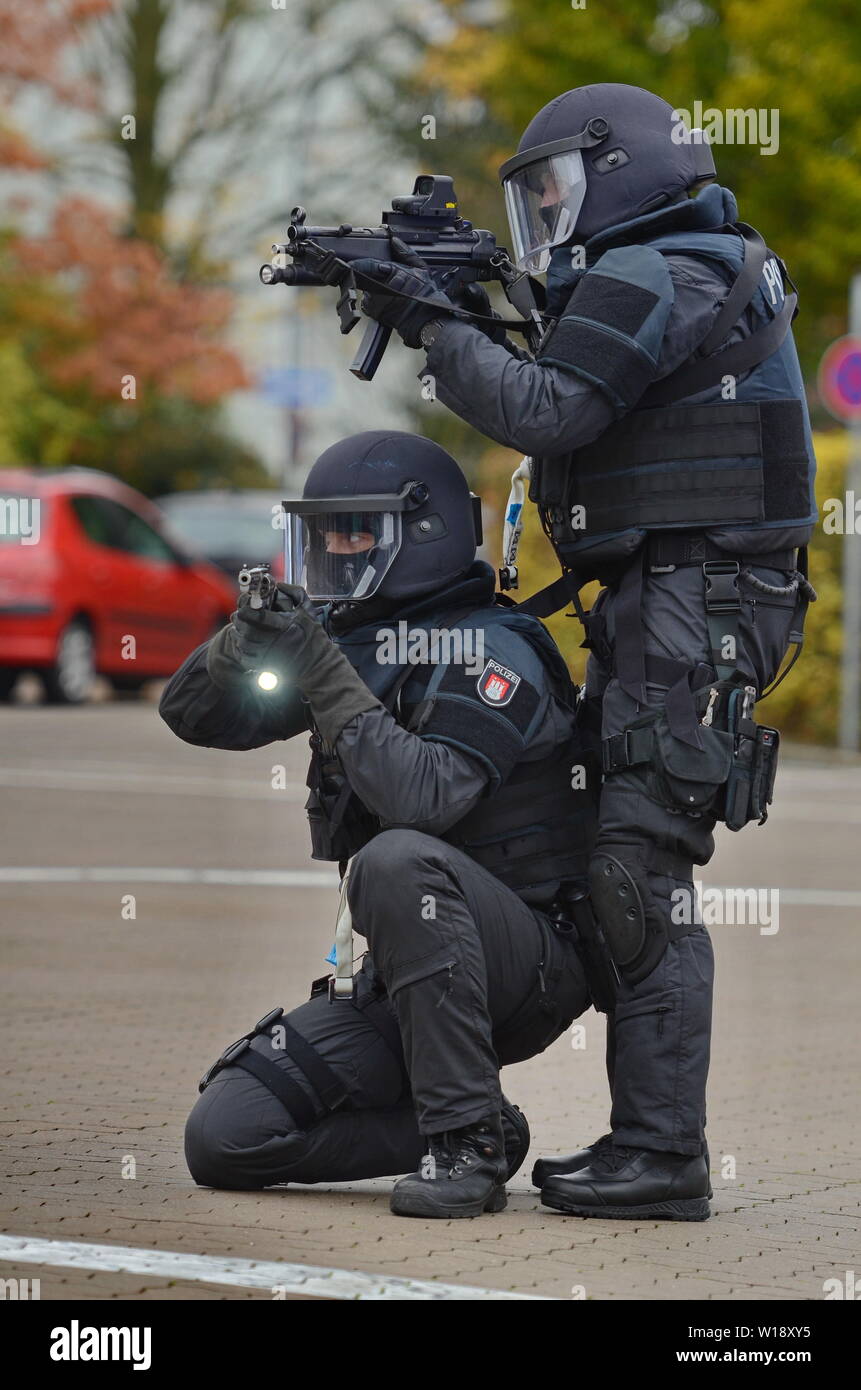 Special Operations Response Team High Resolution Stock Photography and ...