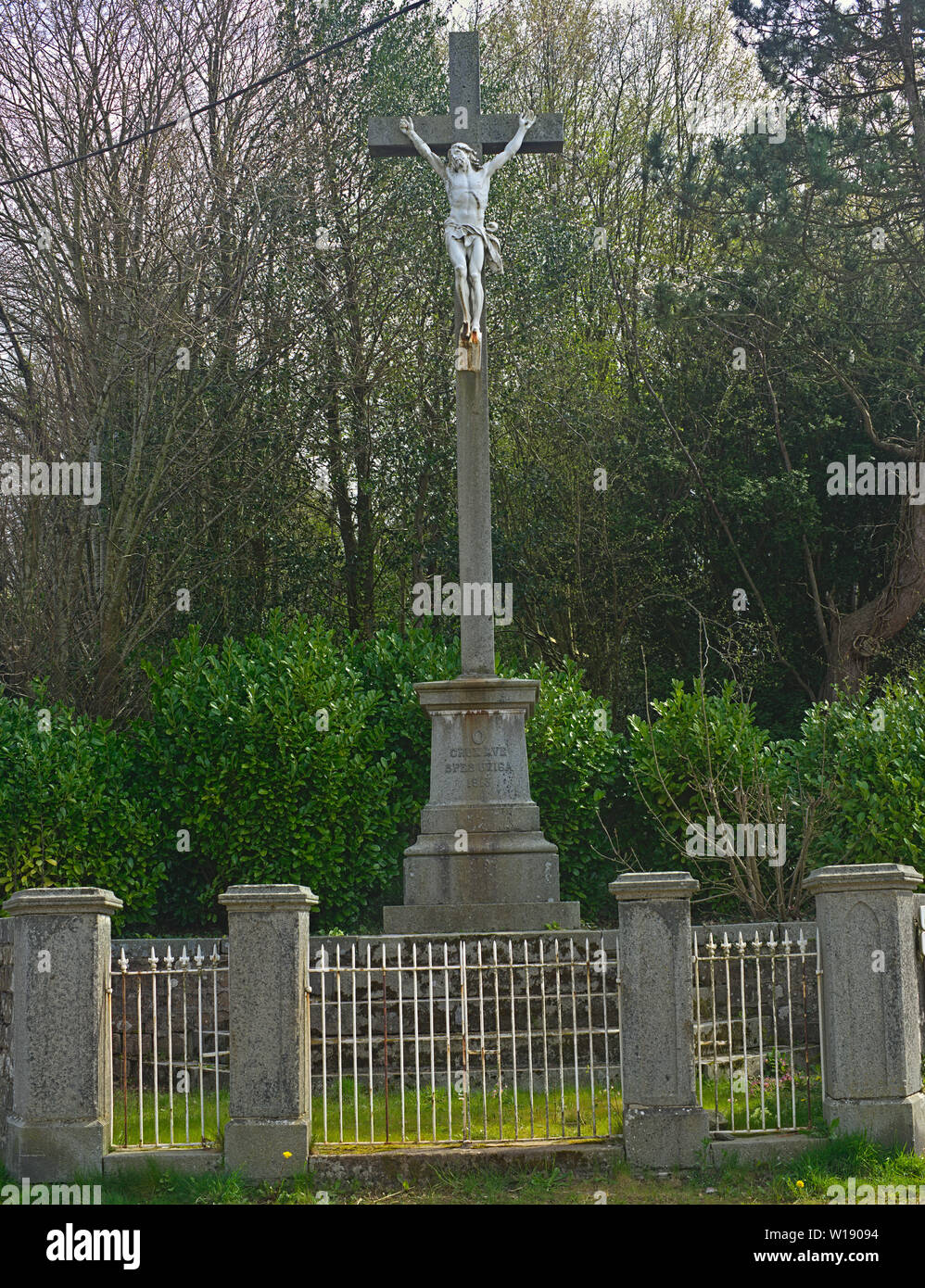 Jesus on a cross hi-res stock photography and images - Alamy