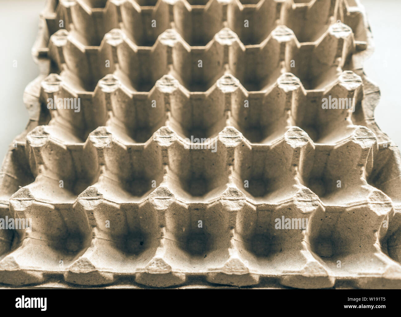 Open Empty Cardboard Egg Container Box, Farm Egg Tray Carton Grid ...