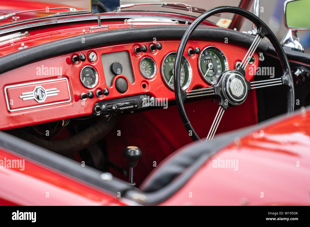 Mga Web MGA Coupe Interior Trim options - MGA Register