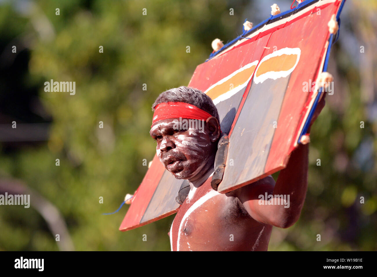Aboriginal Australians Dance High Resolution Stock Photography and ...