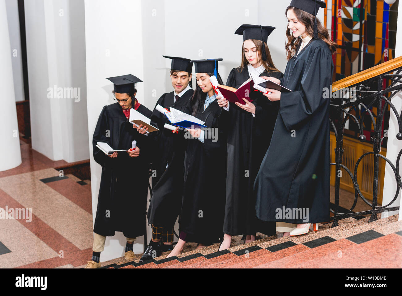 Read caps hi-res stock photography and images - Alamy