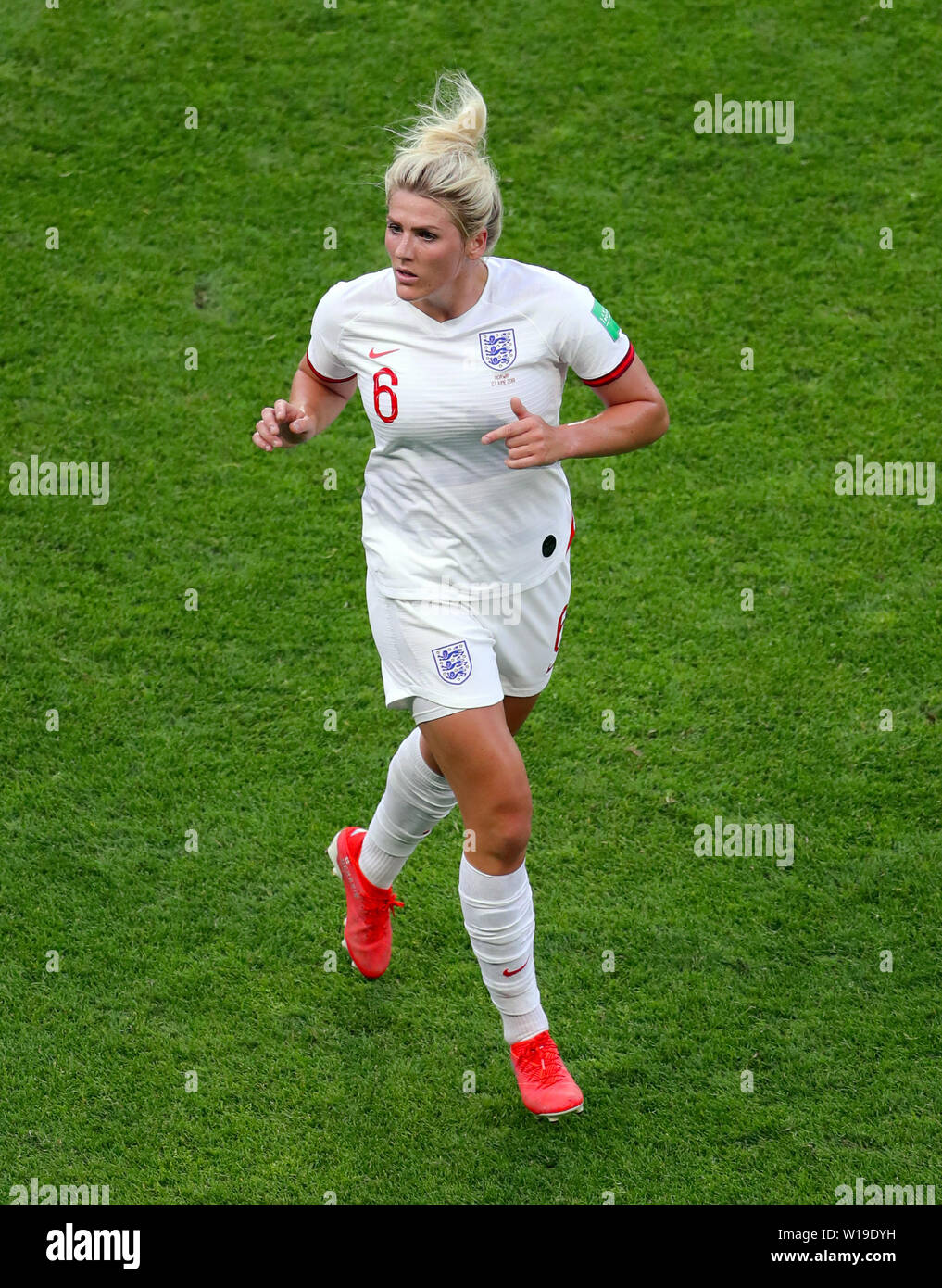 England's Millie Bright Stock Photo - Alamy