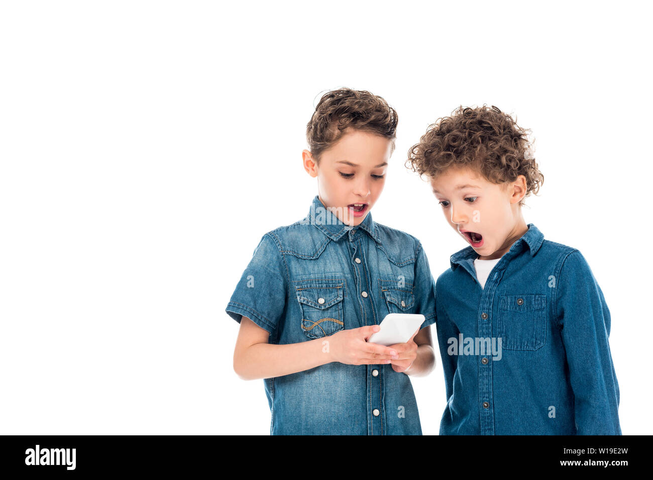 Shocked kids hi-res stock photography and images - Alamy