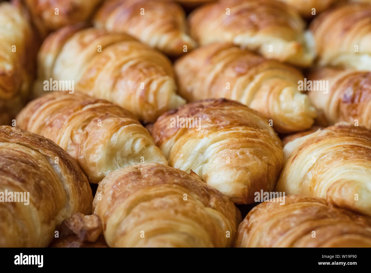 Many freshly baked croissants hi-res stock photography and images - Alamy