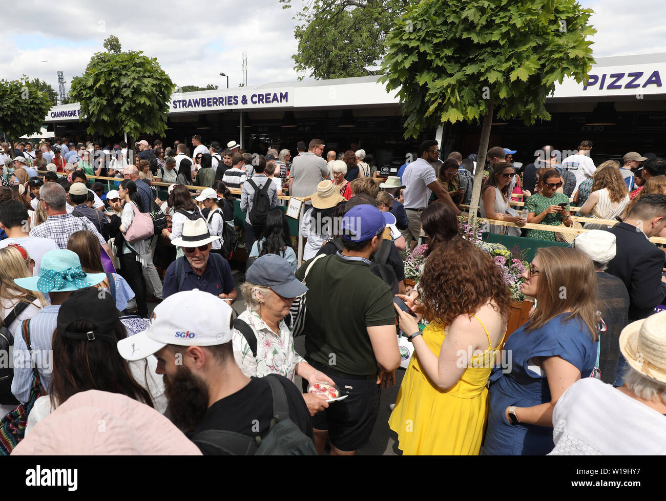People Queuing For Food High Resolution Stock Photography and Images ...