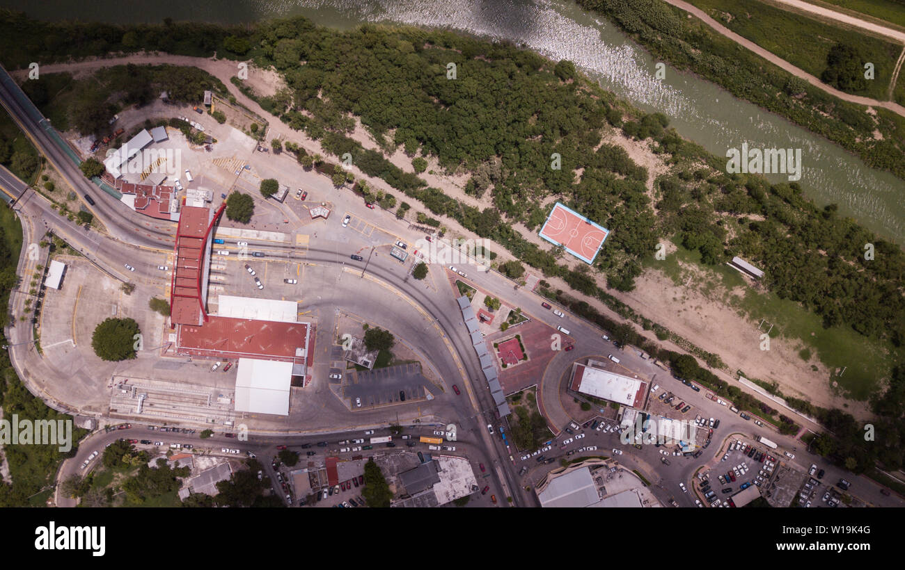 Mexico usa border aerial hi-res stock photography and images - Alamy