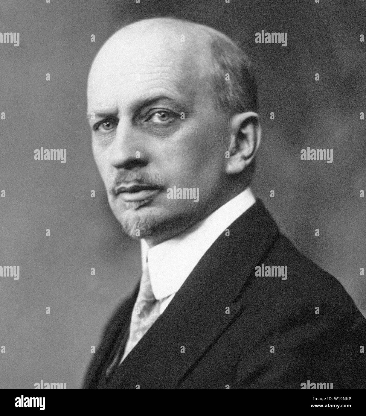 Anti semaite hi-res stock photography and images - Alamy