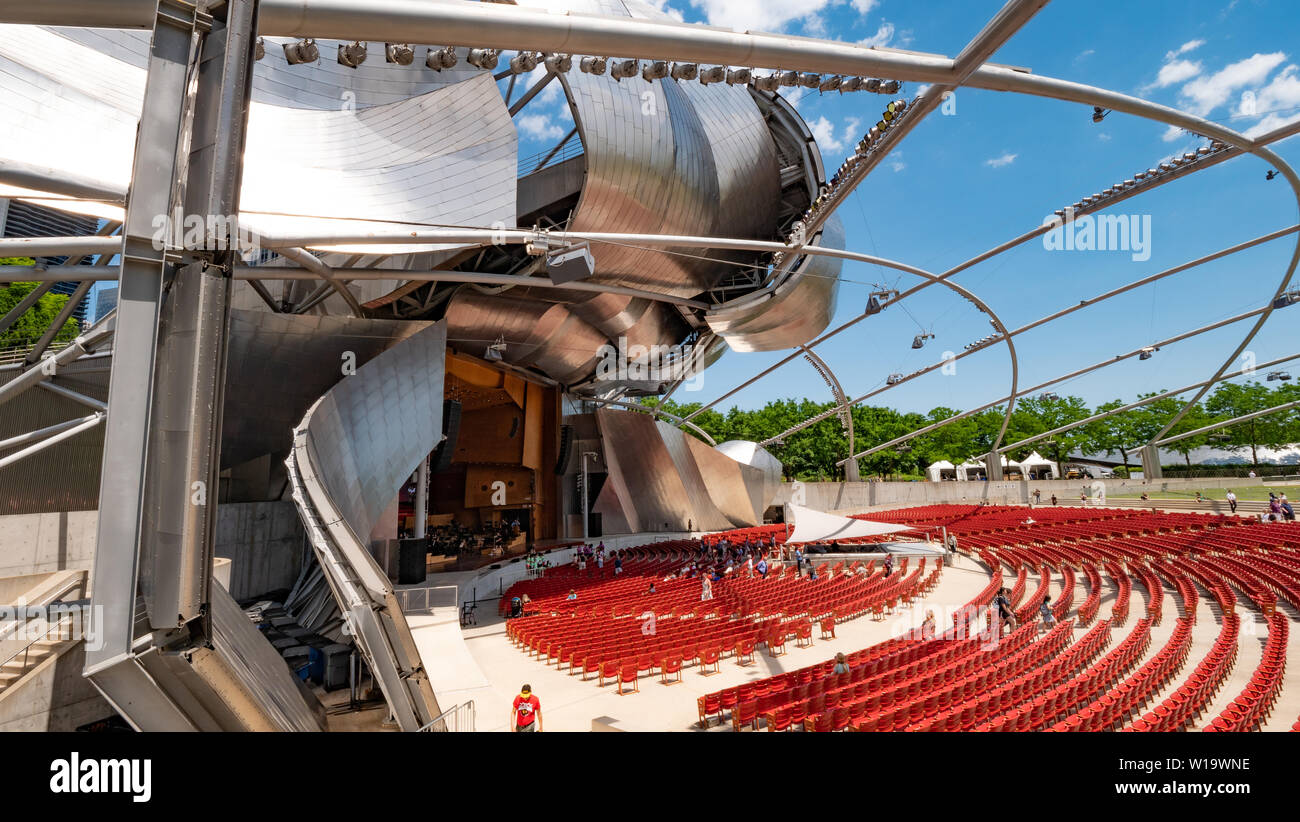 Modern Jay Pritzker Pavilion and concert stage in Chicago - CHICAGO ...