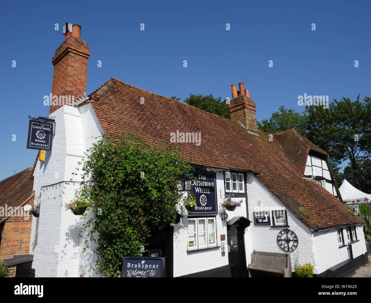 Catherine wheel goring hi-res stock photography and images - Alamy