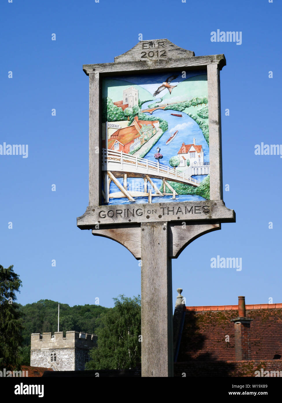 Goring Village Wooden Sign, Goring-on-Thames, Reading, Berkshire ...