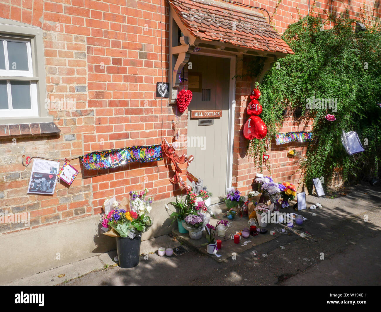 George micheal house hi-res stock photography and images - Alamy