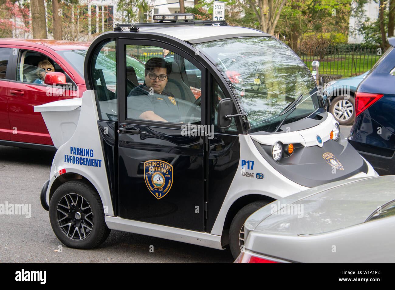 Small efficient police vehicle hi-res stock photography and images - Alamy