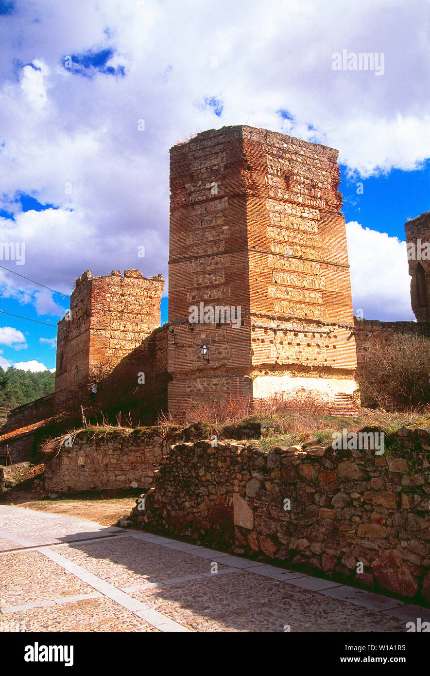 Ruins of the castle. Buitrago del Lozoya, Madrid province, Spain Stock ...