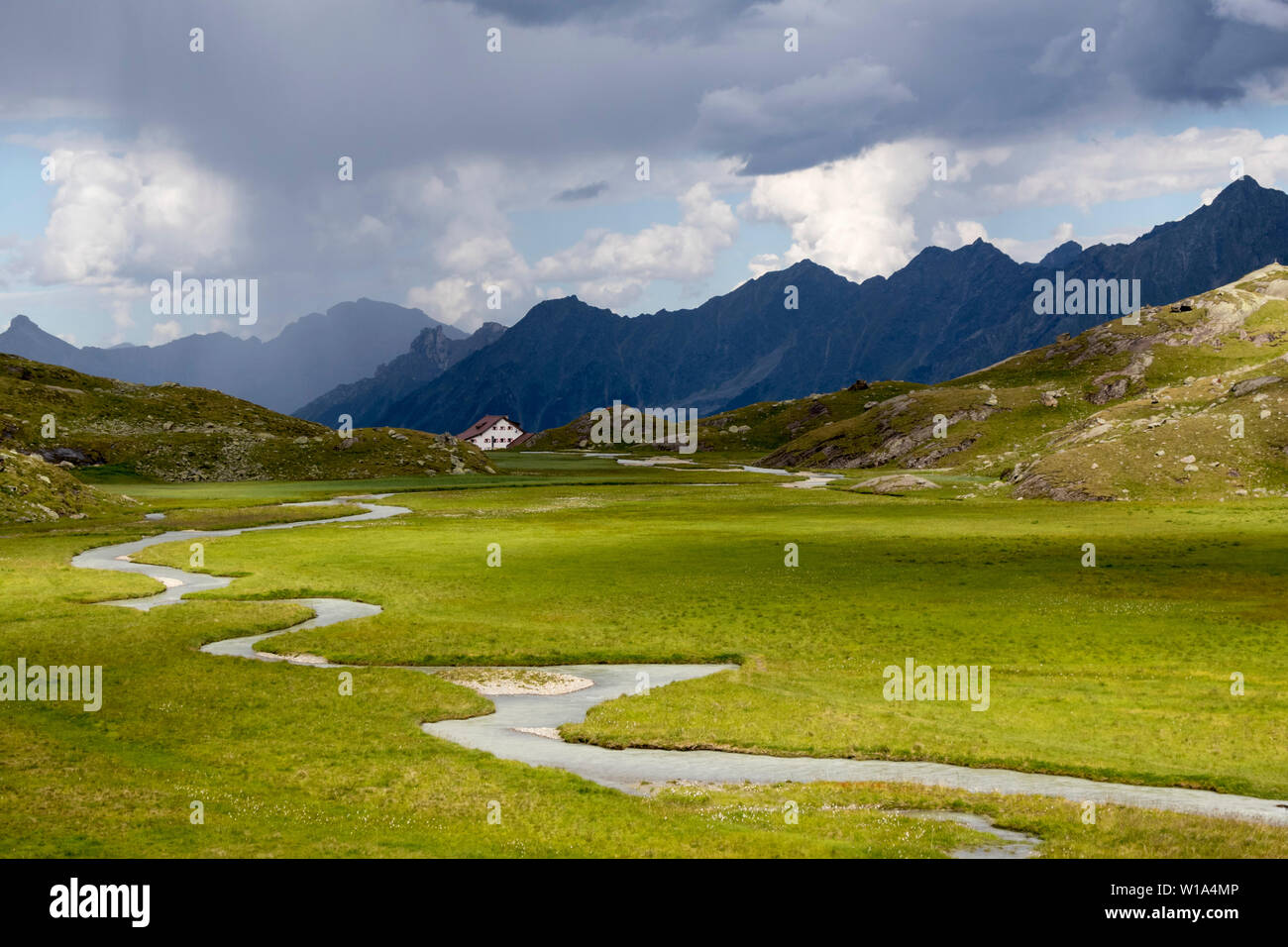 Swamp hut hi-res stock photography and images - Alamy
