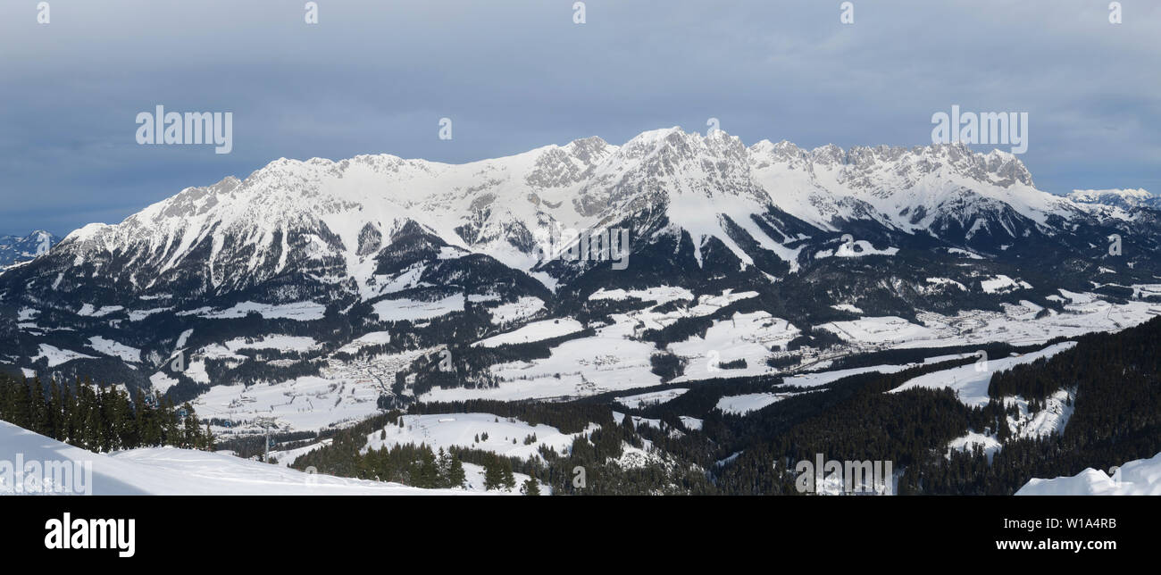 Wilder kaiser ski hi-res stock photography and images - Alamy