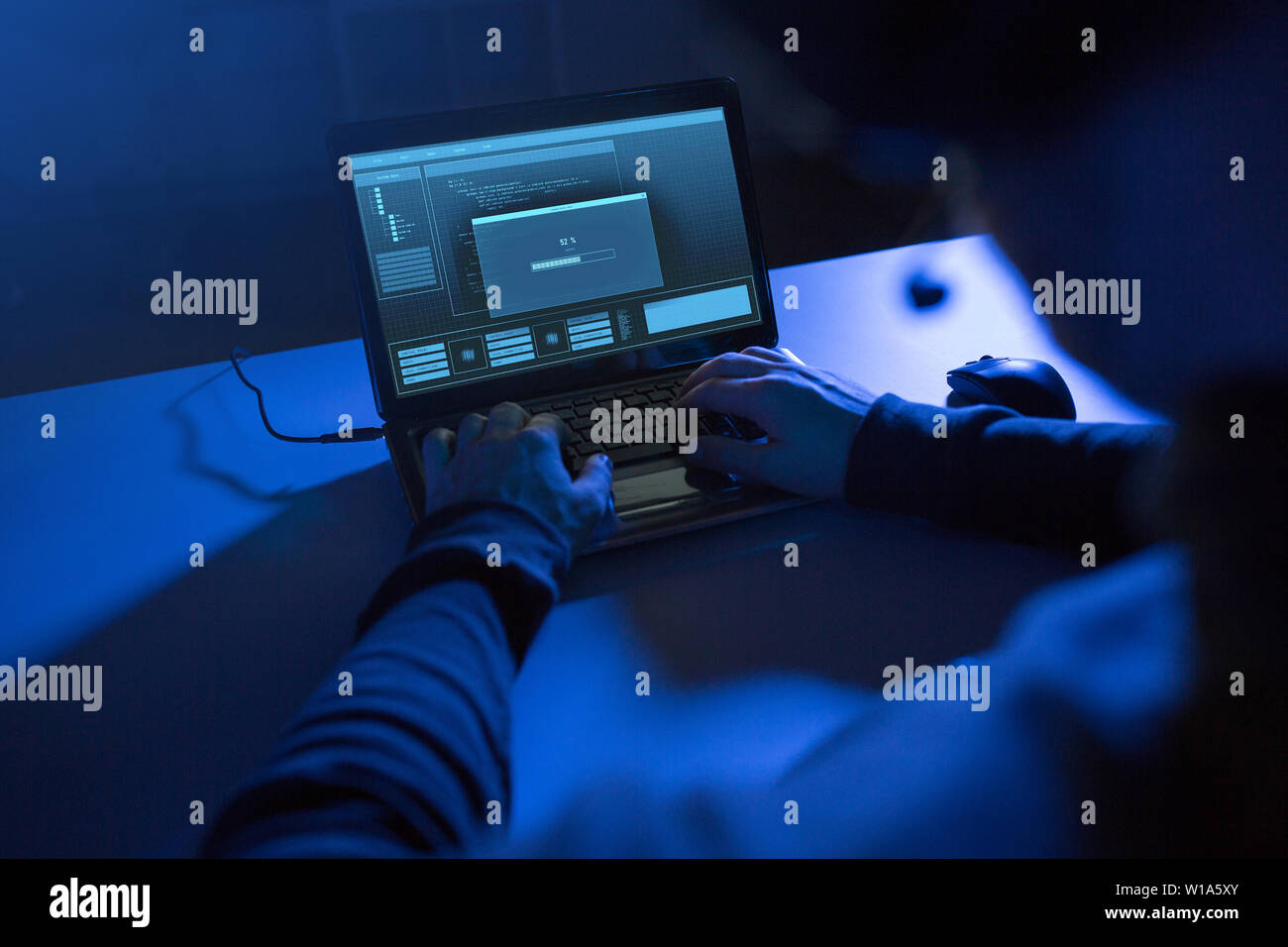 Hacker operation hi-res stock photography and images - Alamy