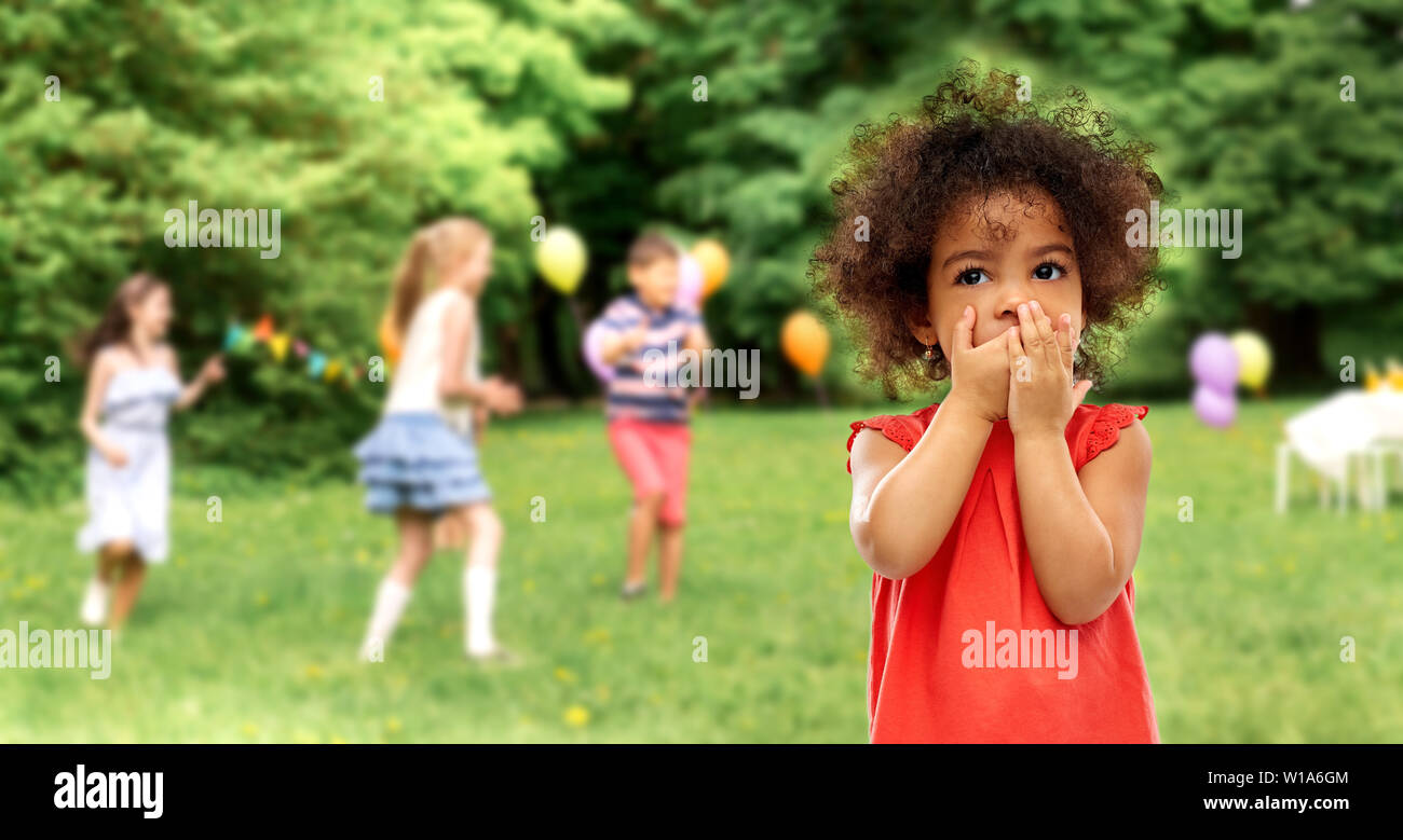 Confused kid hi-res stock photography and images - Alamy