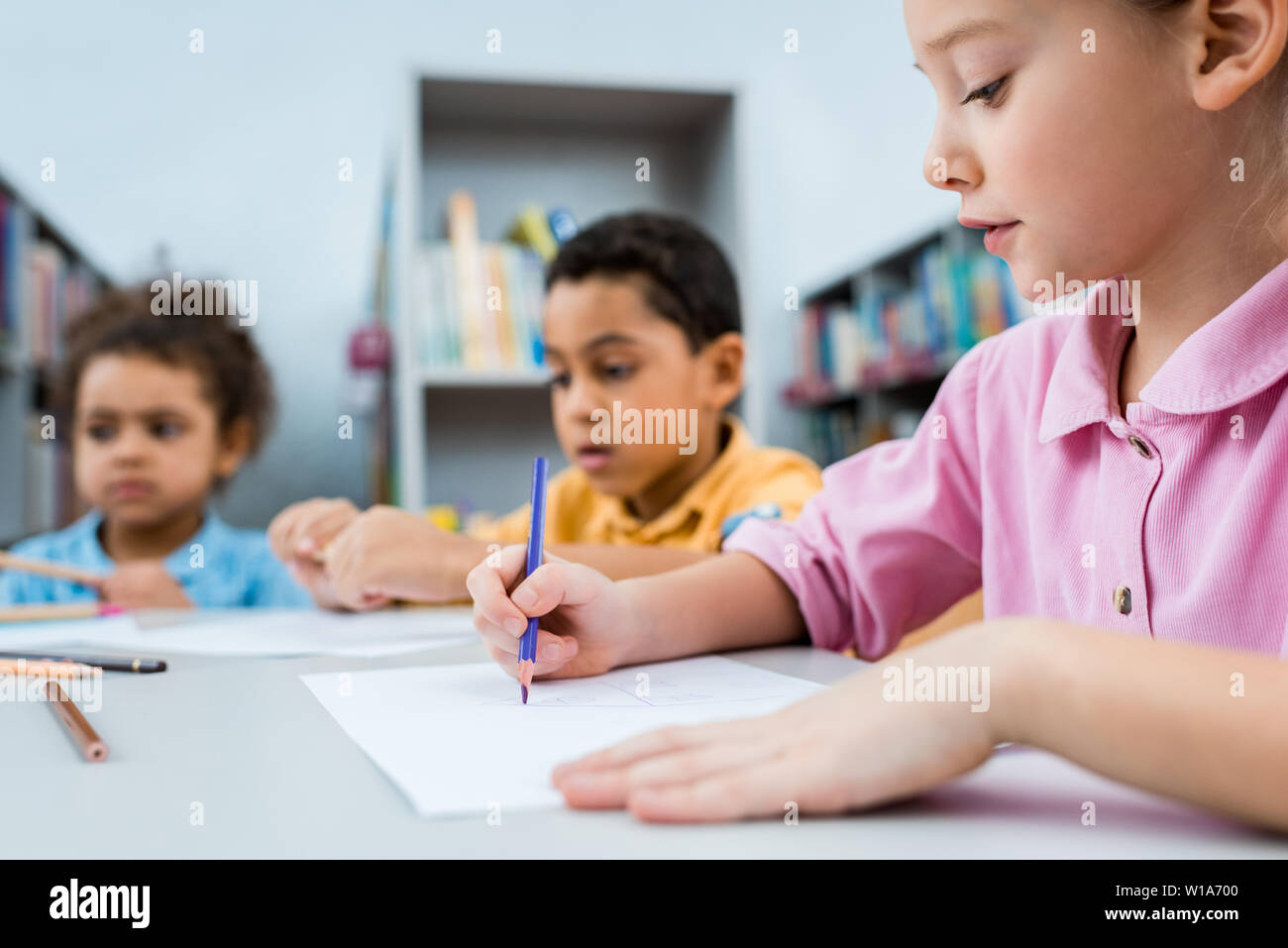 Group children drawing american hi-res stock photography and images - Alamy