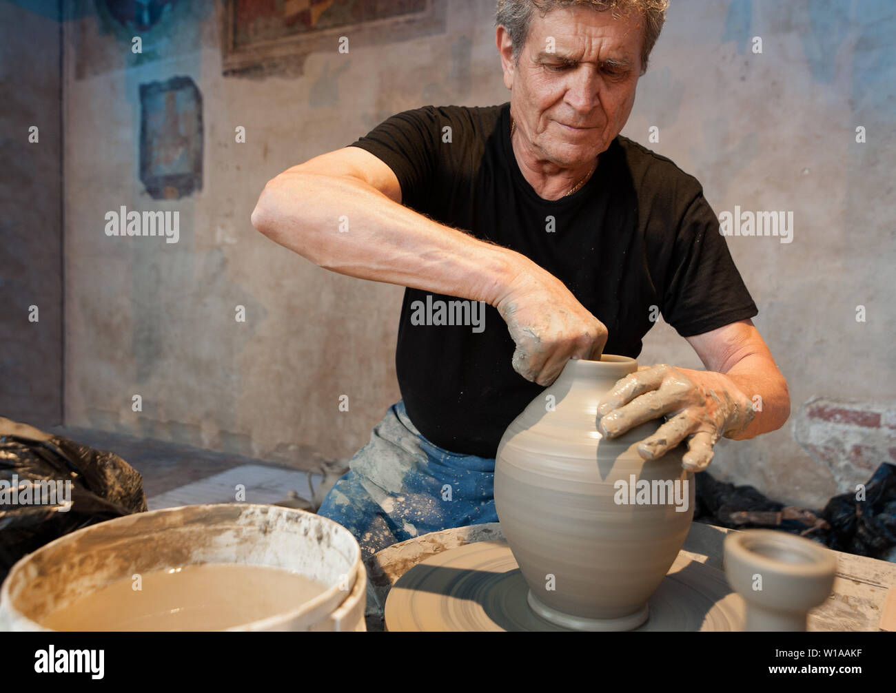 Pottery pottery making hi-res stock photography and images - Alamy