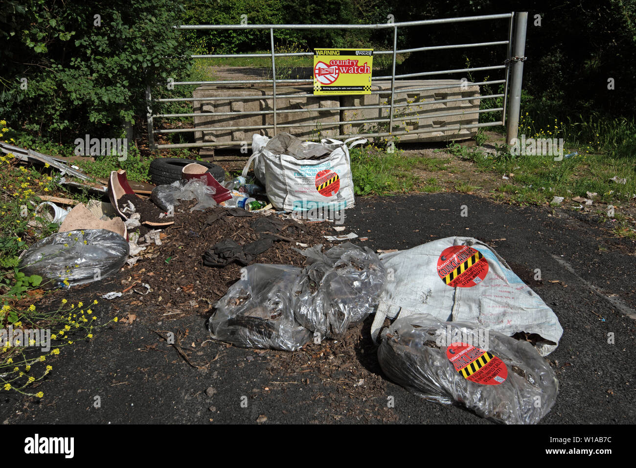 garden waste fly tipping Stock Photo - Alamy