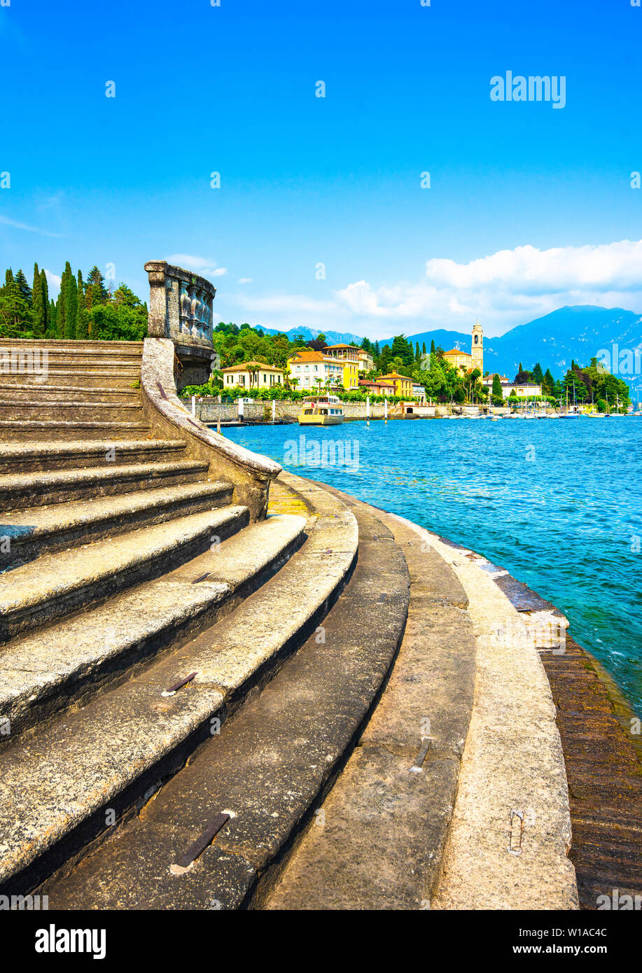 Stairs to the bellagio hotel hi-res stock photography and images - Alamy