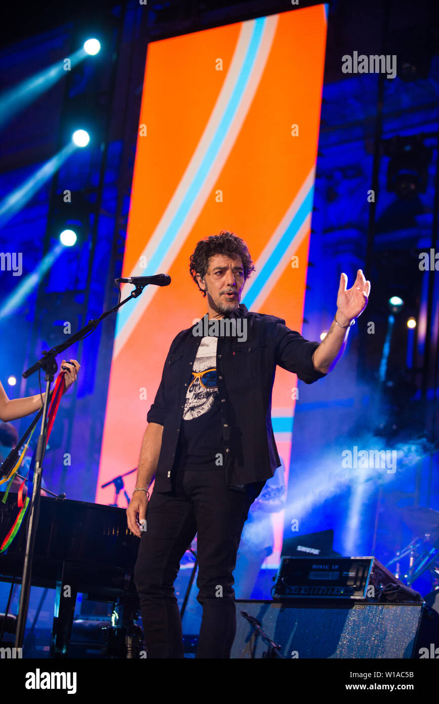 Aperol Party 100 anni @ piazza San Marco (VE) with Max Gazze ...