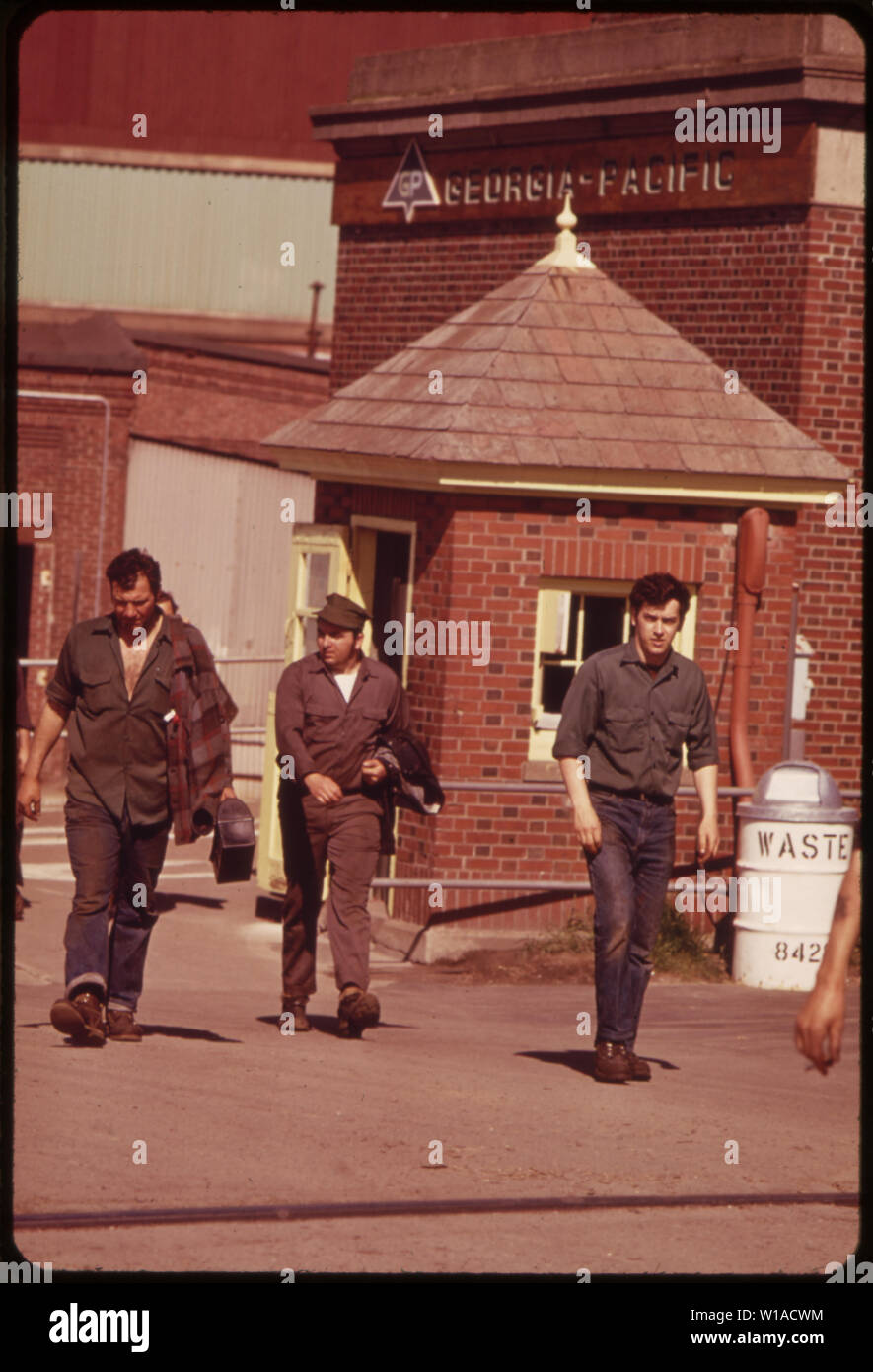 Georgia pacific paper company hi-res stock photography and images - Alamy