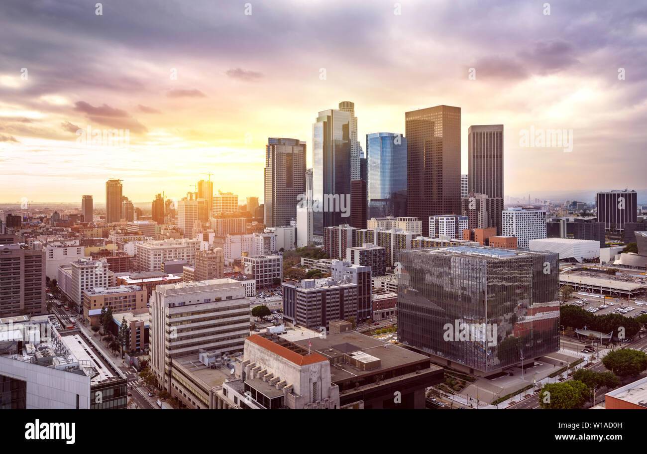 Downtown Los Angeles skyline at sunset Stock Photo - Alamy