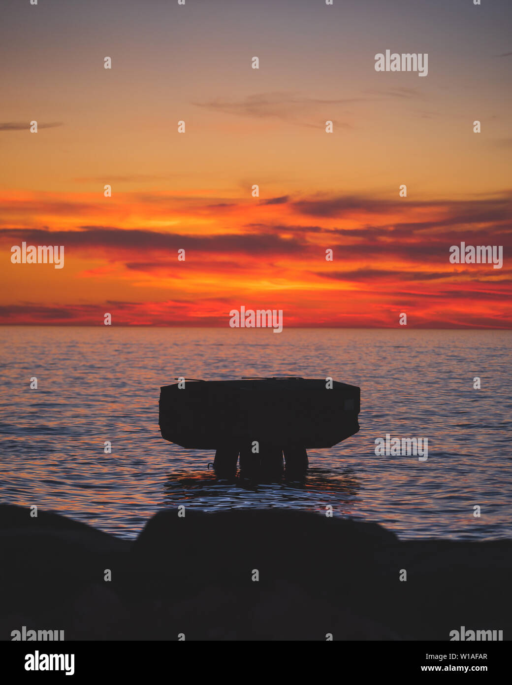 Edgewater Park Pier Cleveland Ohio Stock Photo - Alamy