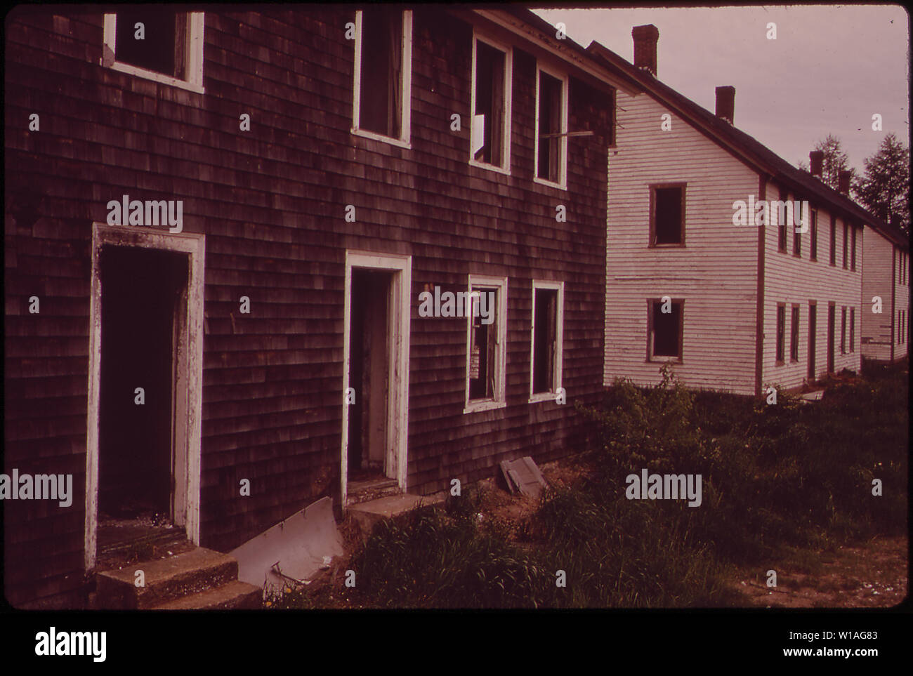 ABANDONED MILL HOUSES IN CHARLESTOWN Stock Photo - Alamy