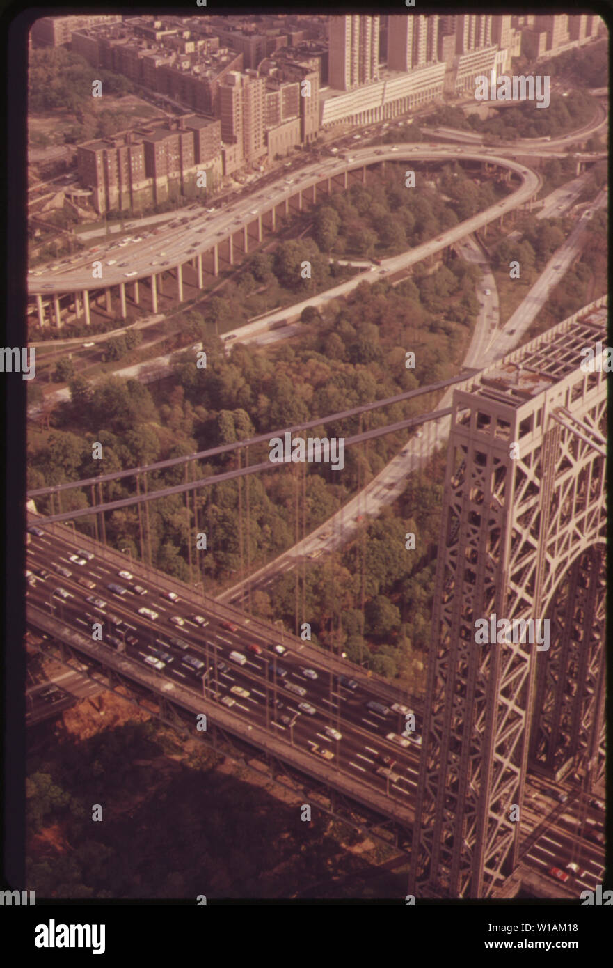 Approaches to the george washington bridge in upper manhattan hi-res ...