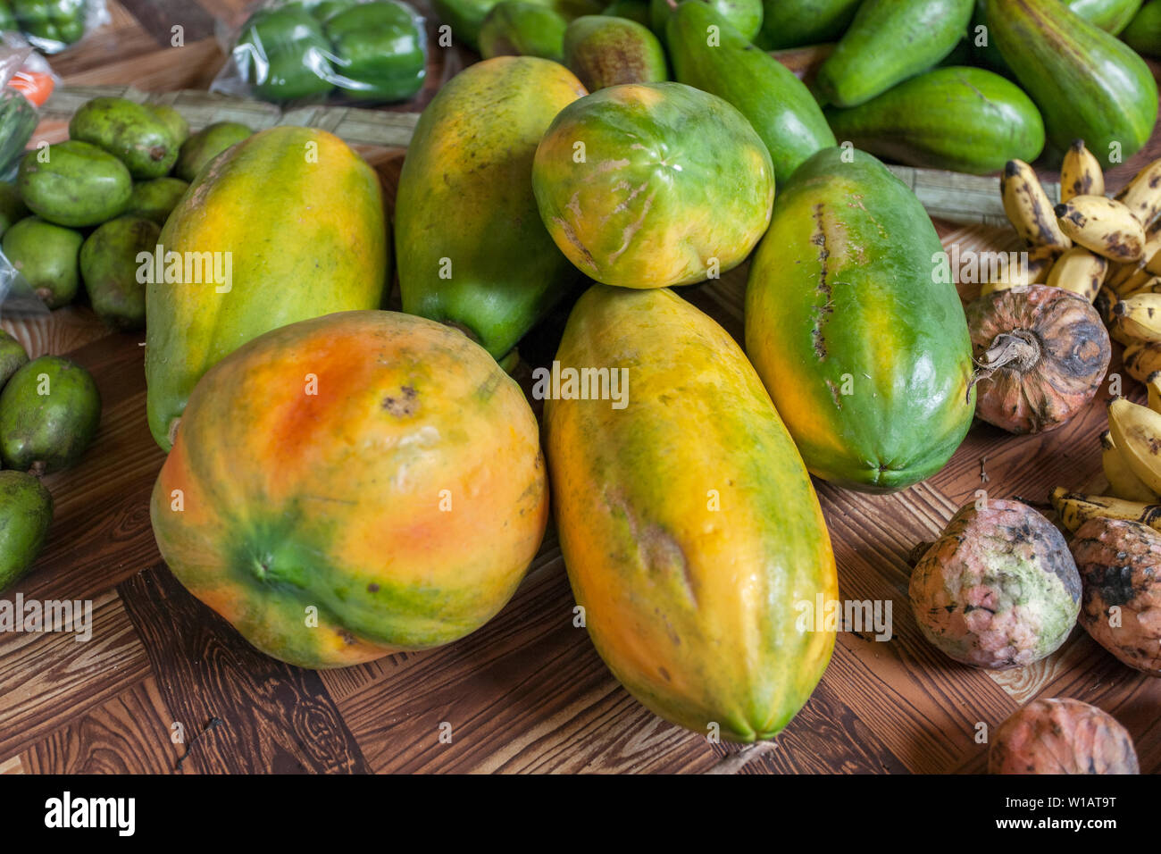 Indian stuff hi-res stock photography and images - Alamy