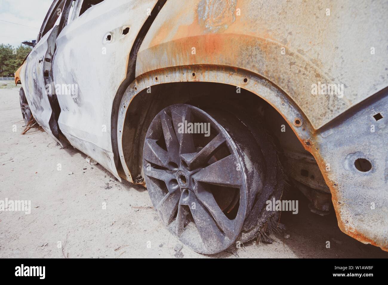 compulsory insurance - car after fire Stock Photo - Alamy