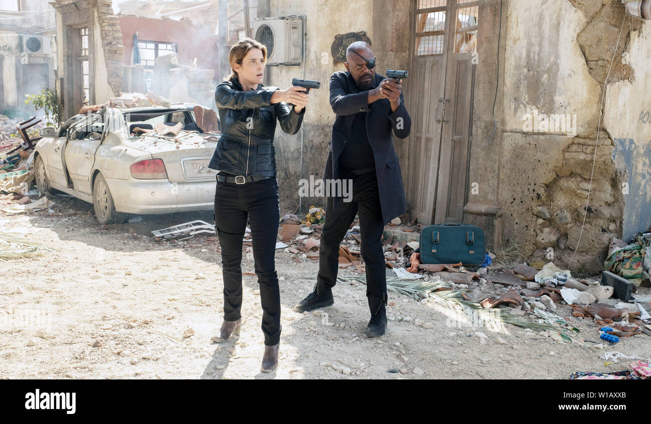 SPIDER-MAN: FAR FROM HOME, from left: Cobie Smulders, Samuel L. Jackson ...