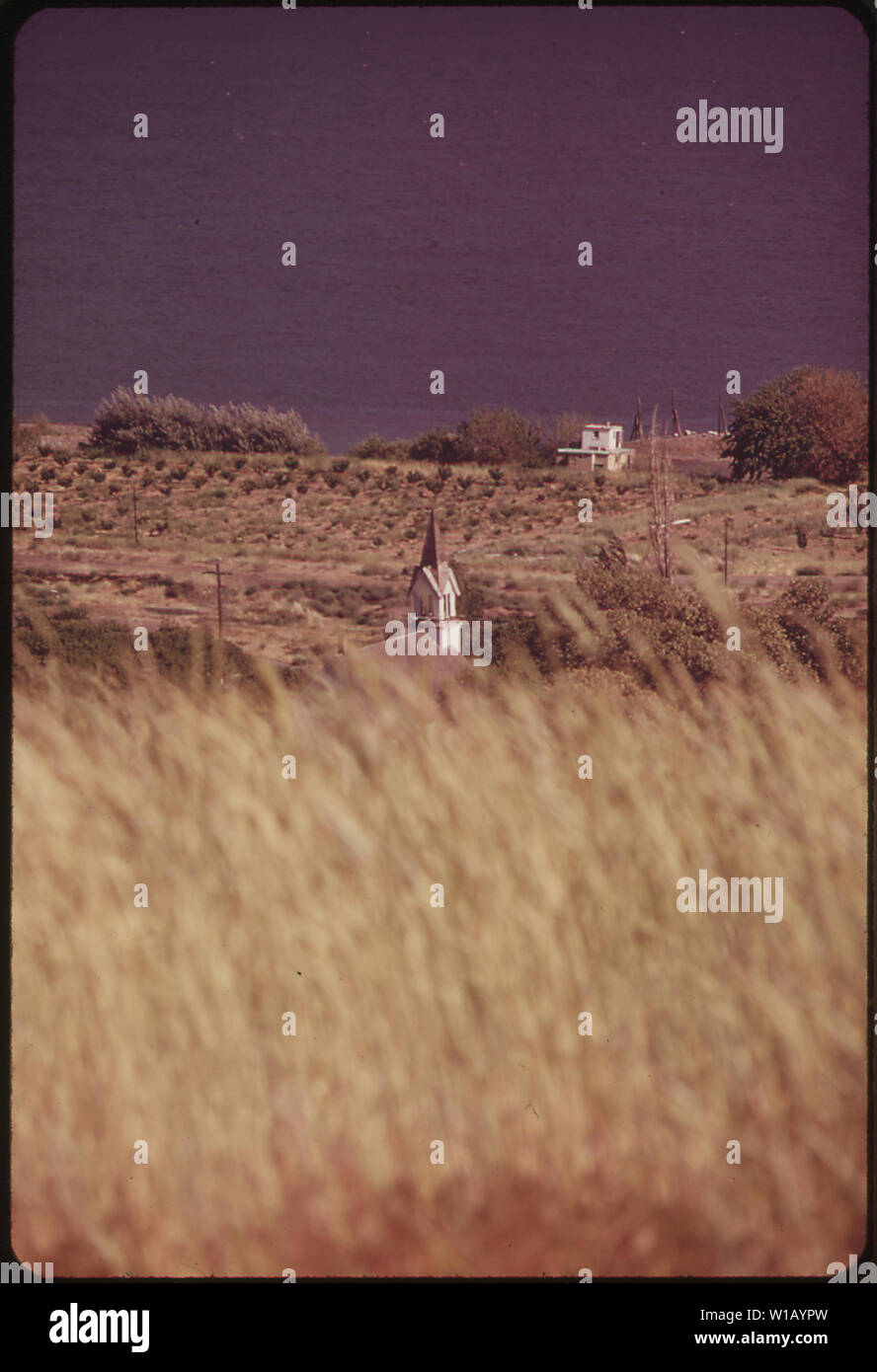 BIGGS JUNCTION ON THE COLUMBIA RIVER Stock Photo - Alamy