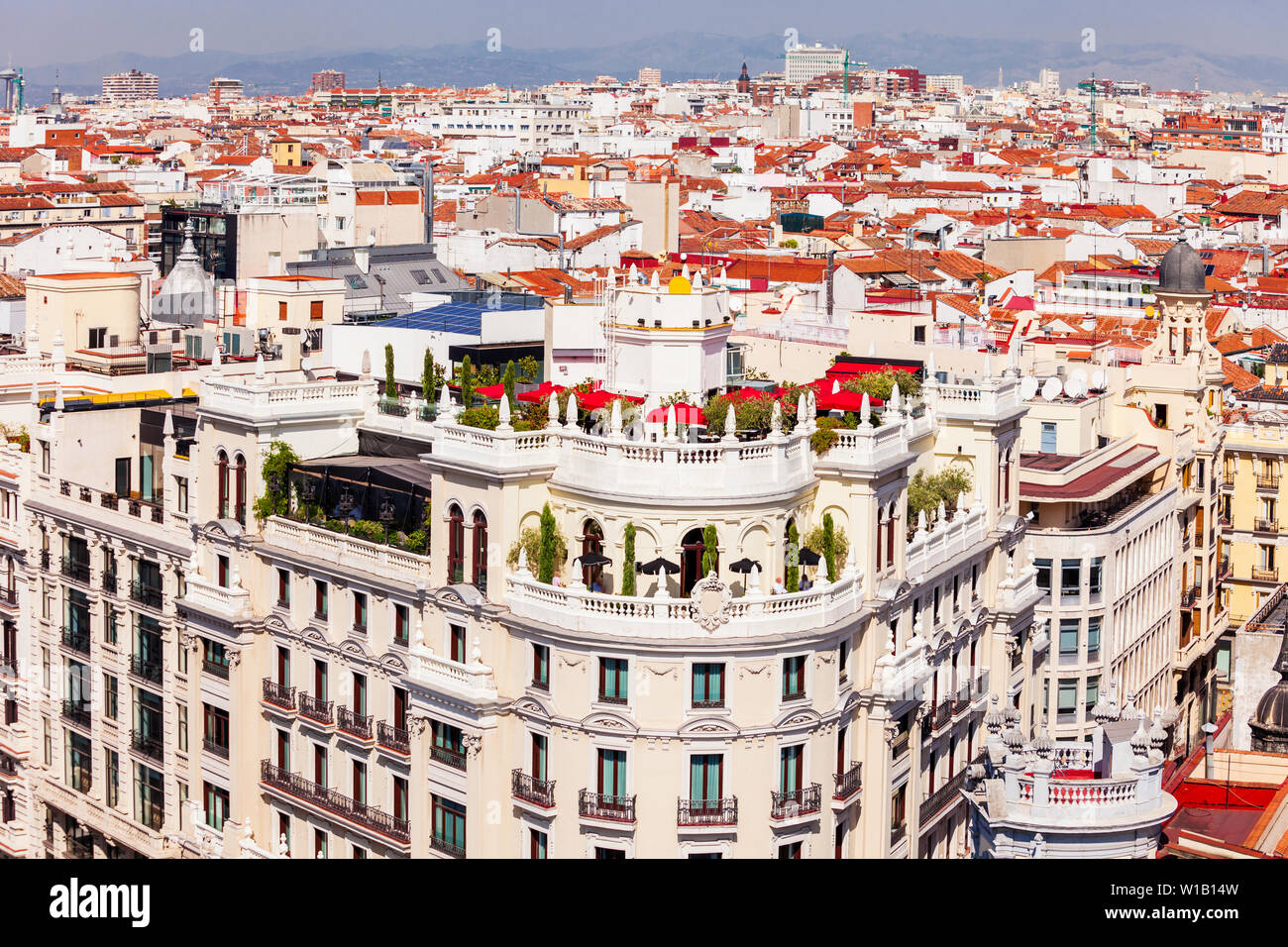 Metropolis Building or Edificio Metropolis is an office building at the ...