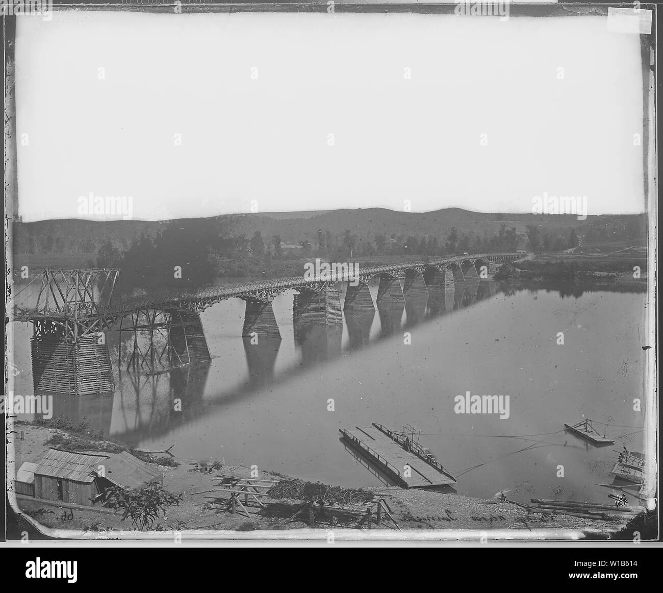 Bridge built by troops across Tennessee River at Chattanooga Stock ...