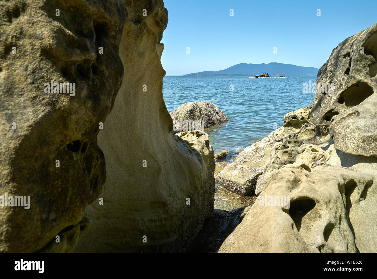 Samish Bay Larrabee State Park Shore. The shoreline of Larrabee State ...