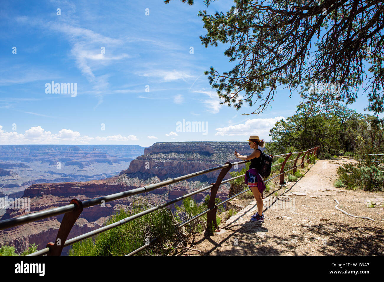 Side railing hi-res stock photography and images - Alamy
