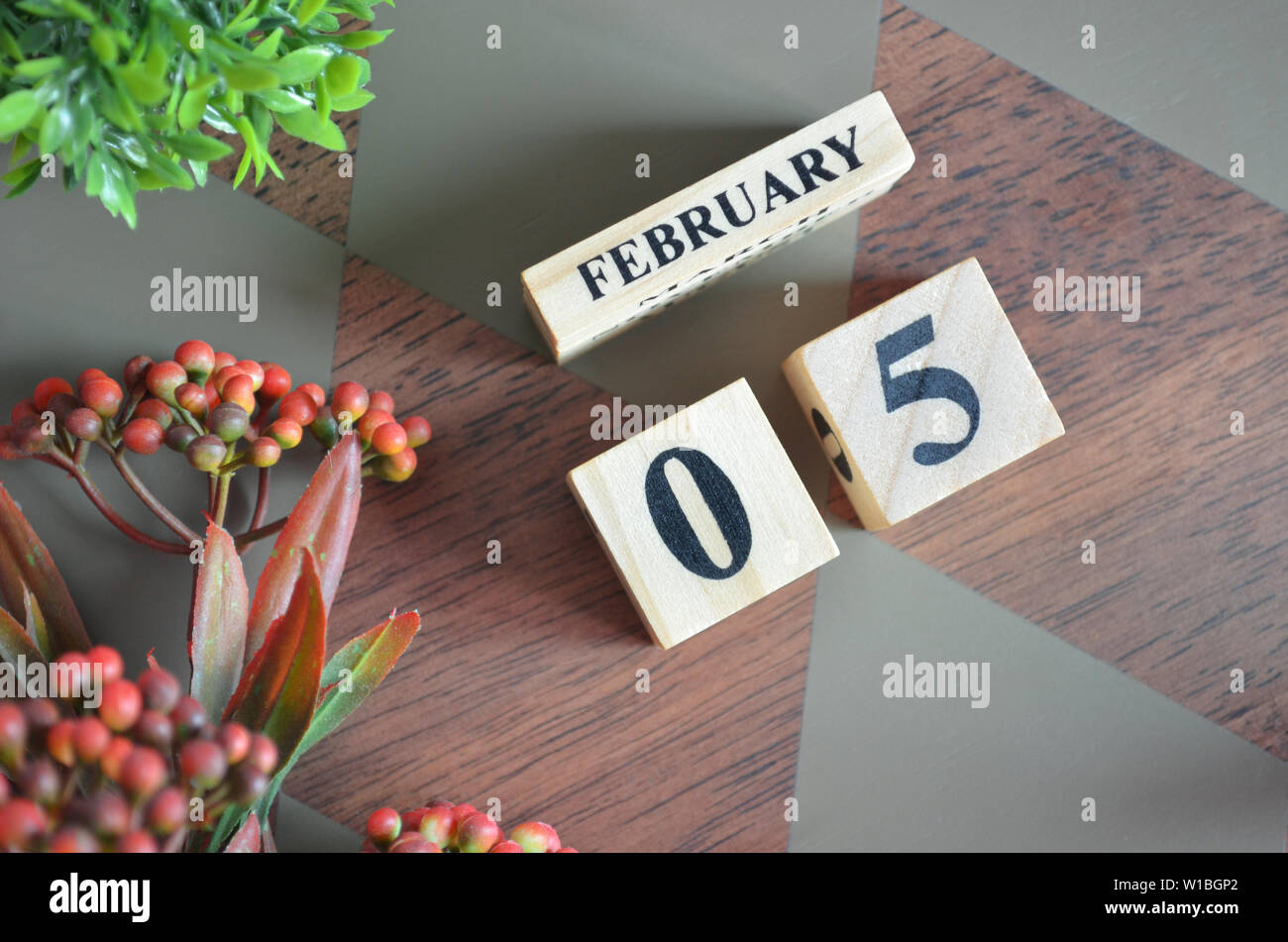 Date of February month. Diamond wood table for background Stock Photo ...