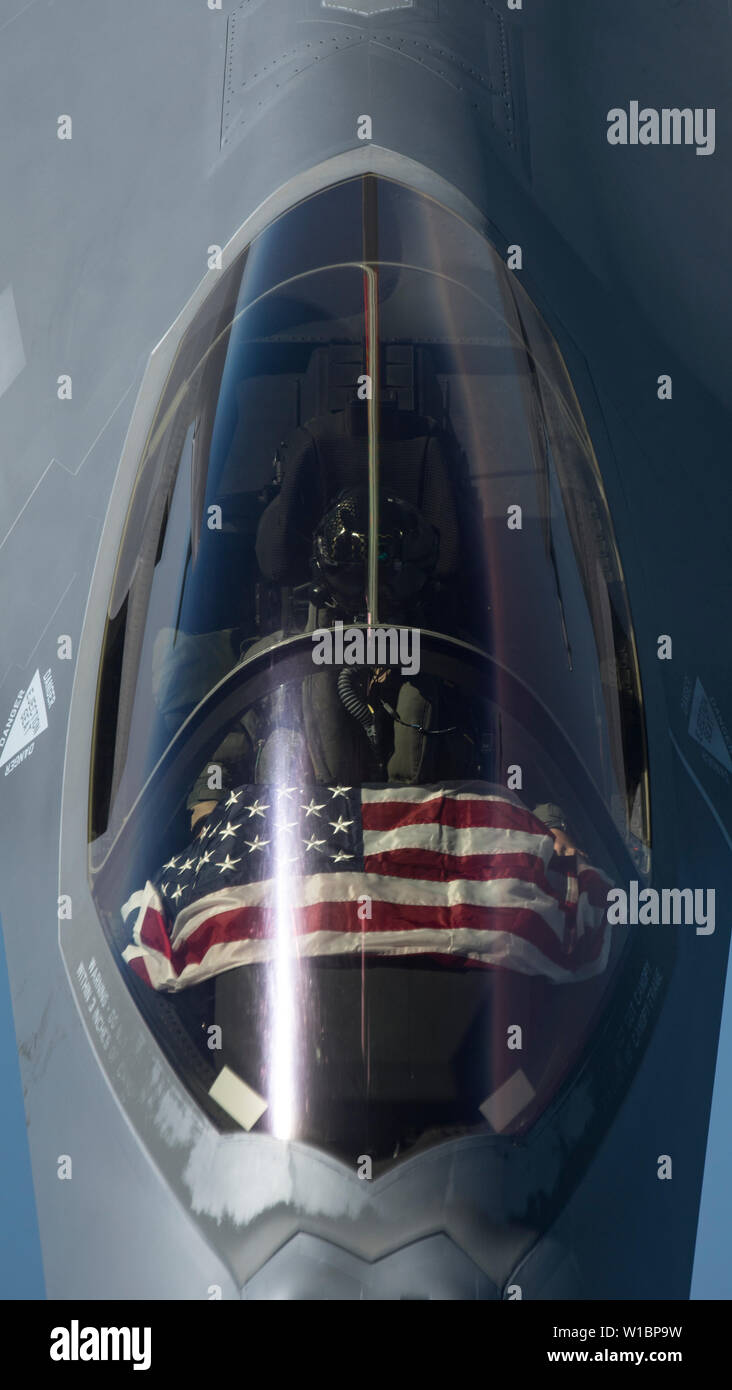 A U.S. F-35A Lightning II conducts aerial refueling with a KC-10 ...