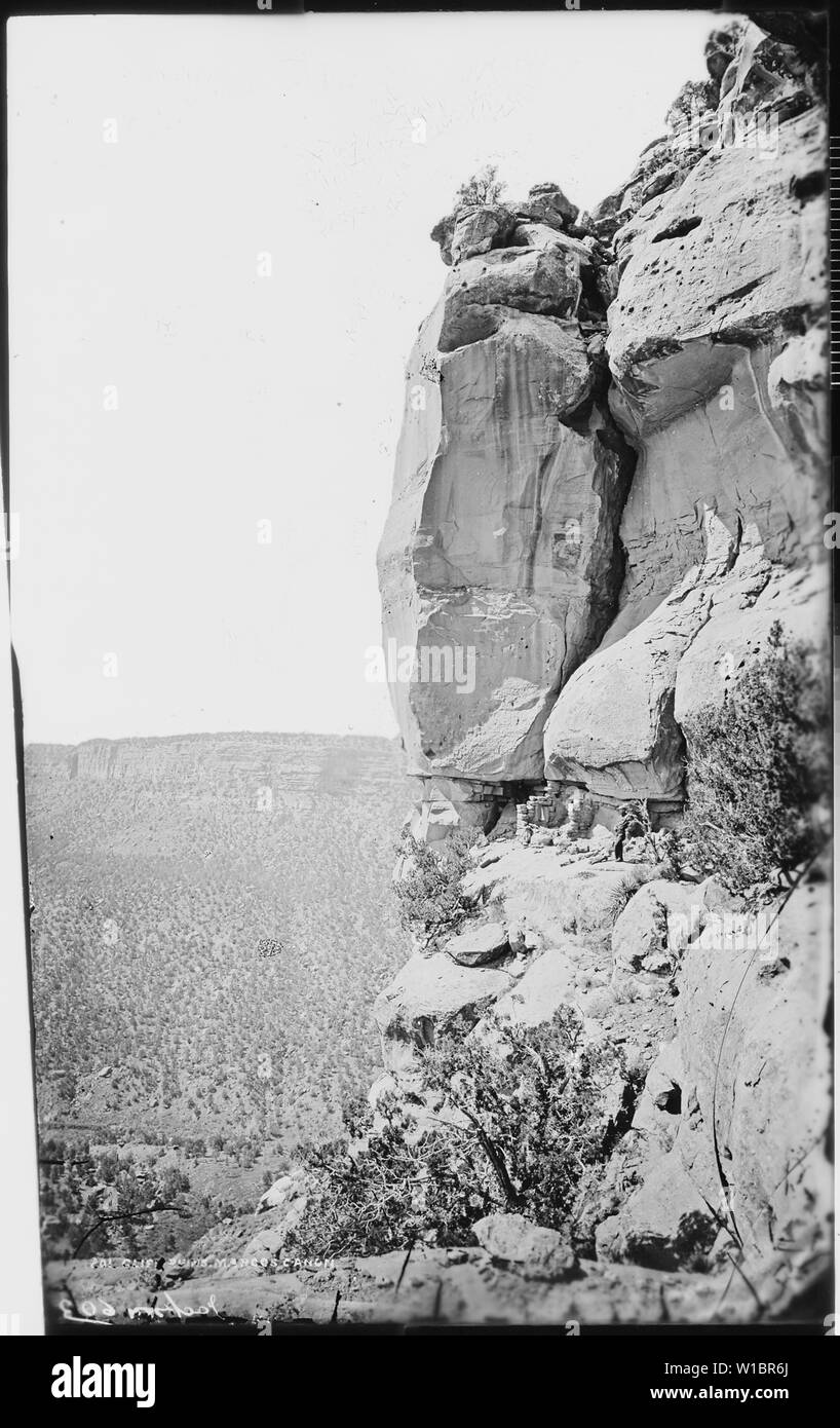 Cliff ruins, Mancos Canyon, Colorado Stock Photo - Alamy