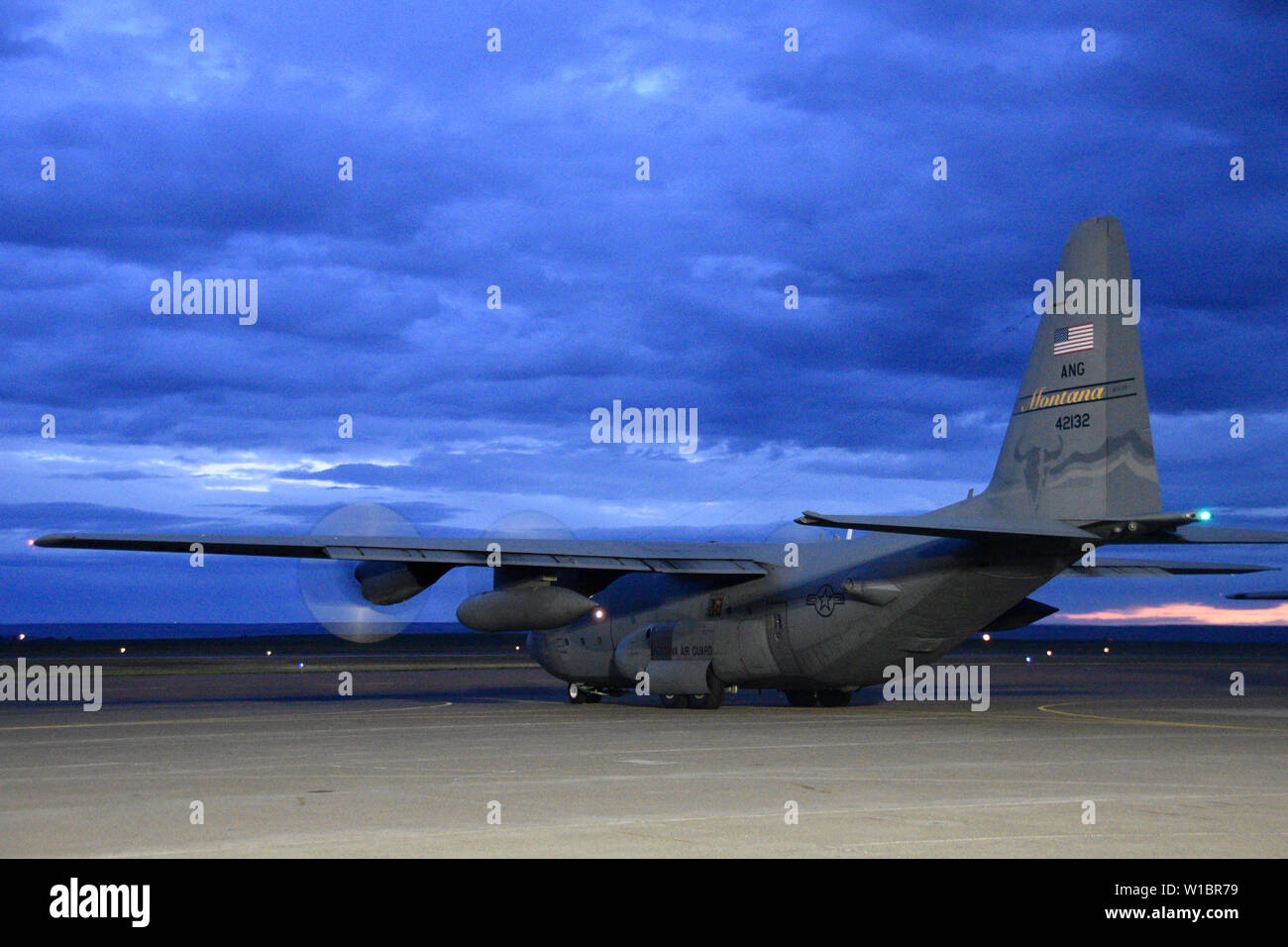 120th airlift wing hi-res stock photography and images - Alamy