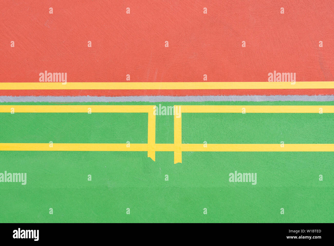 Horizontal base lines hi-res stock photography and images - Alamy
