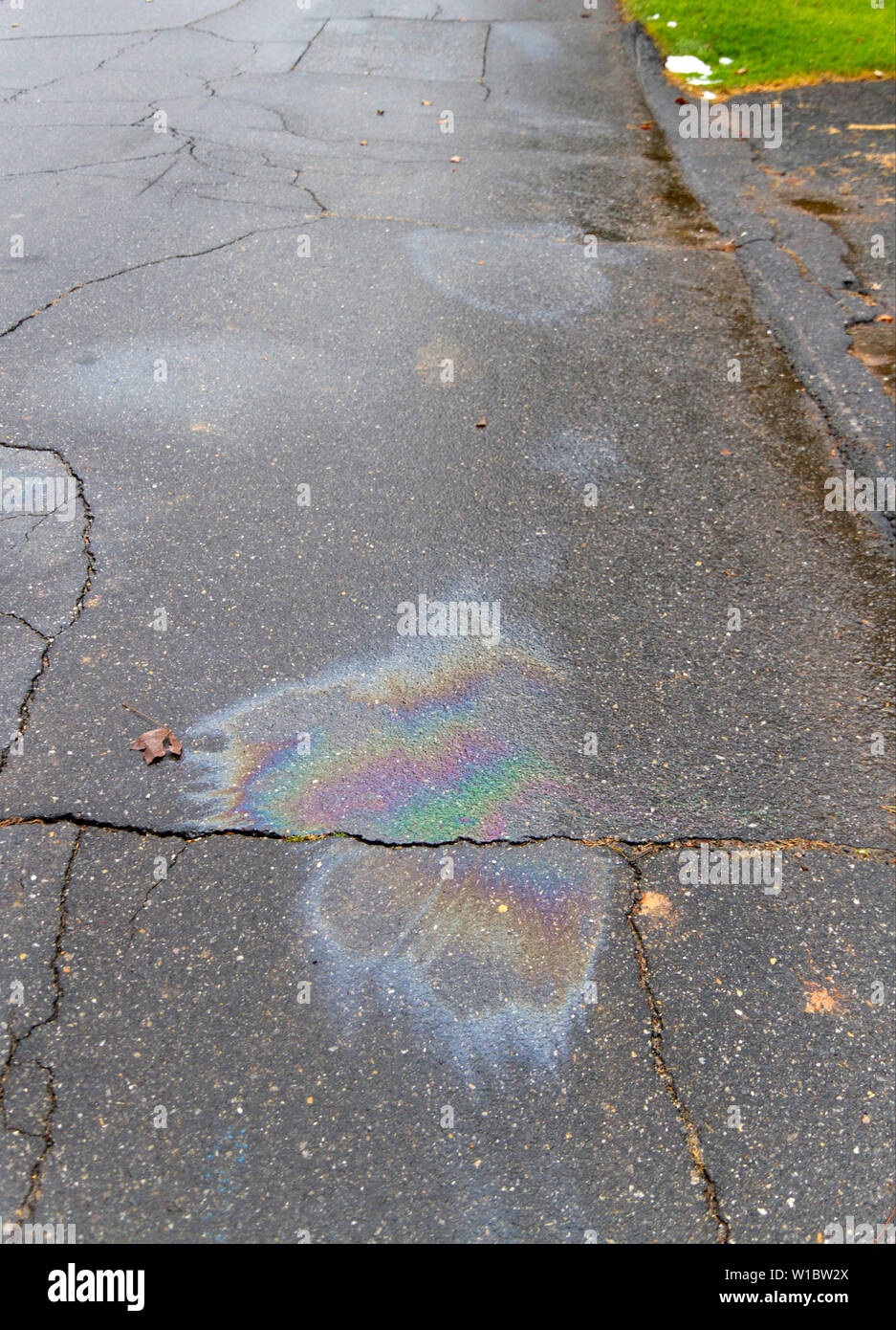 Road runoff contamination hi-res stock photography and images - Alamy