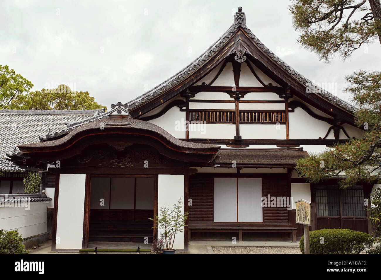 Traditional Japanese architecture at the Byodoin Temple complex in the ...