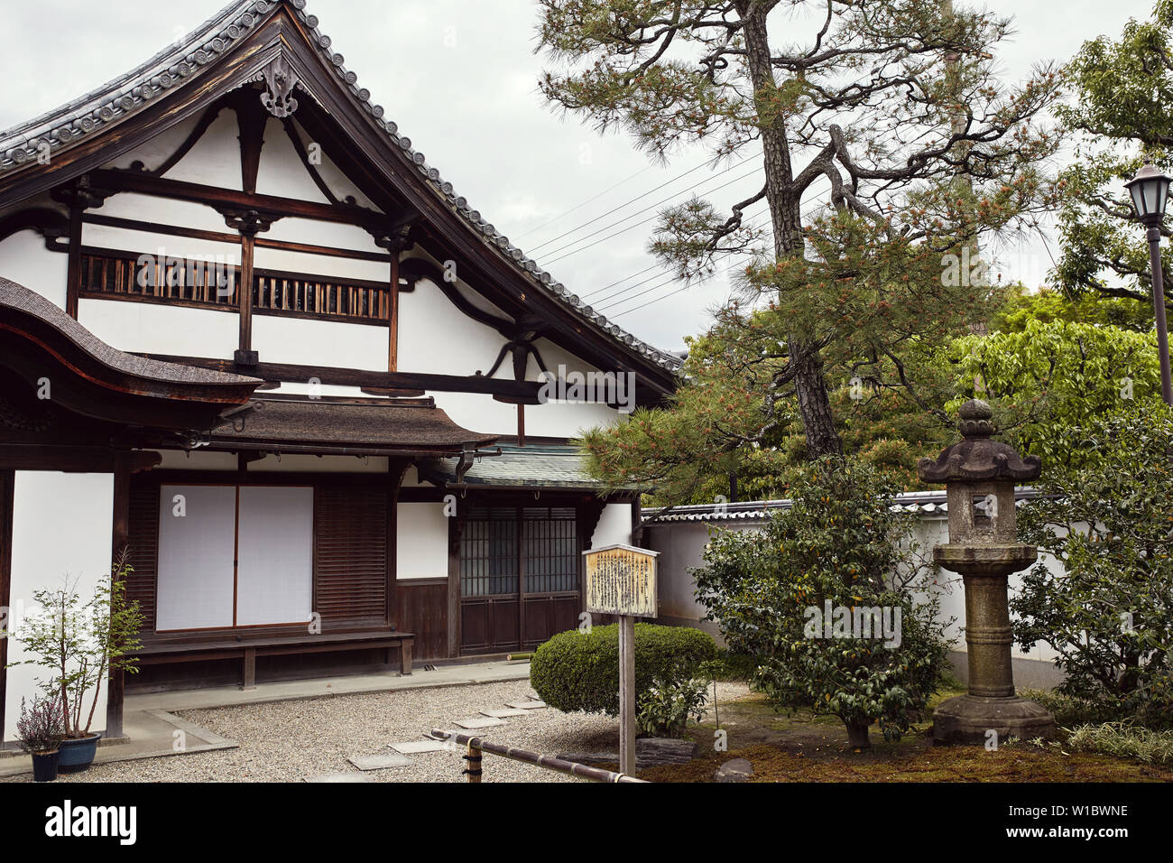 Traditional Japanese architecture at the Byodoin Temple complex in the ...