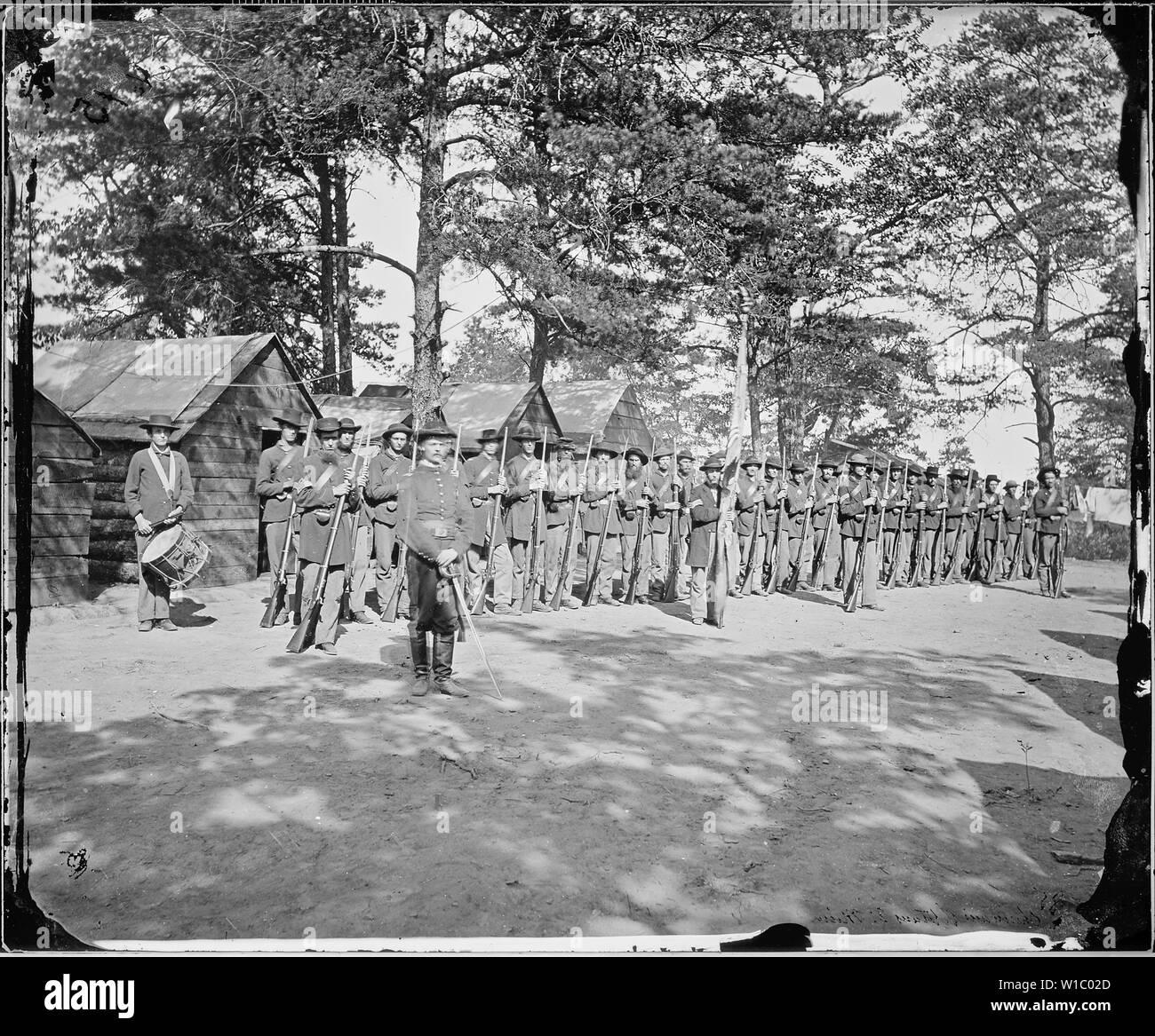 Company of 21st. Michigan Infantry, Sherman's veterans Stock Photo - Alamy