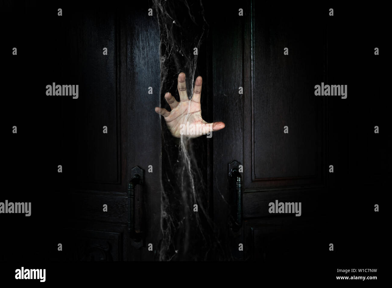 Man enter dark room hi-res stock photography and images - Alamy
